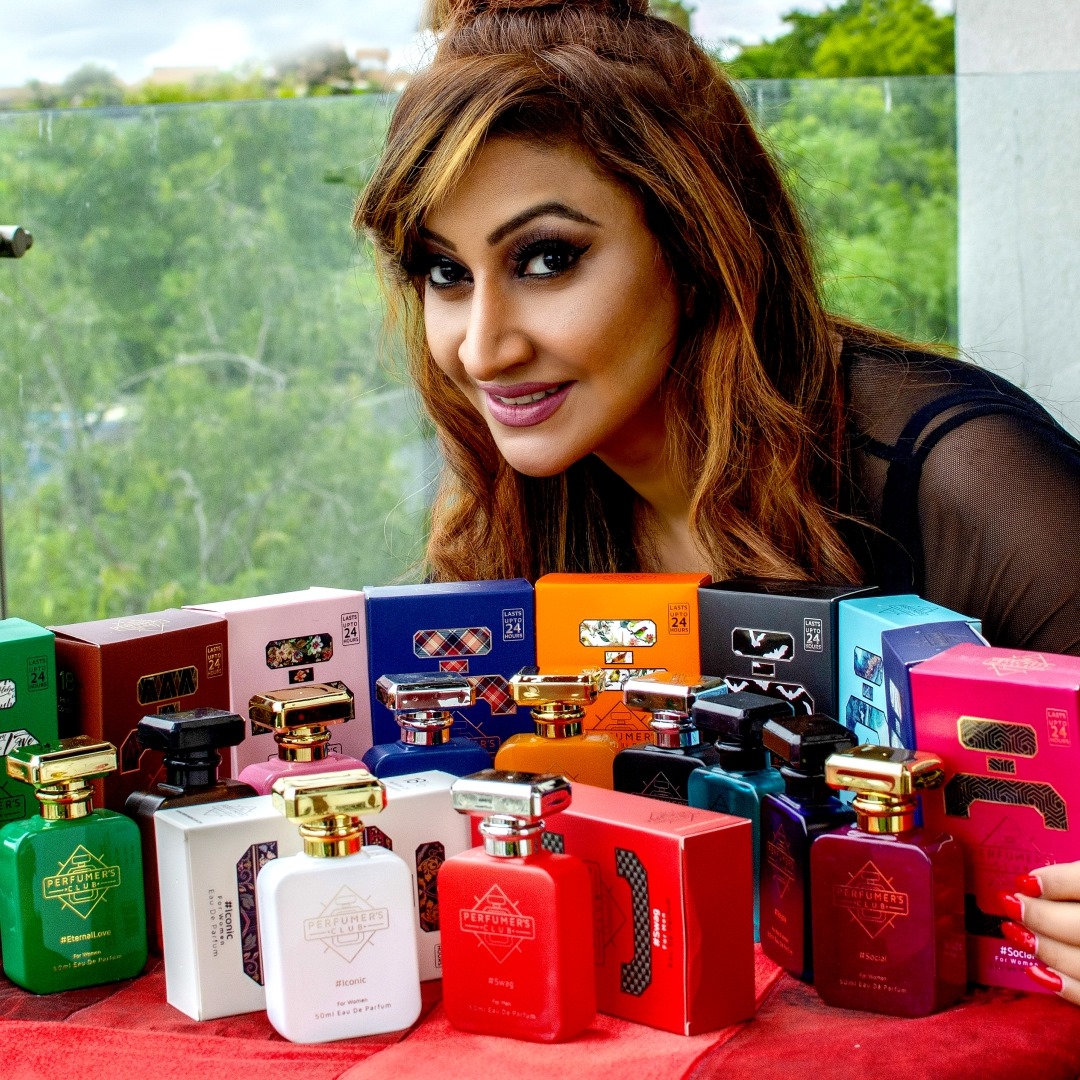 Which Gift Is Best For An Anniversary For Women?